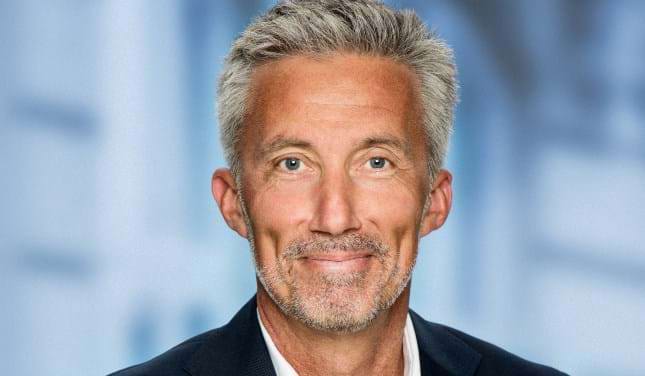 Venstre stiller kendt ansigt op mod Hans Toft