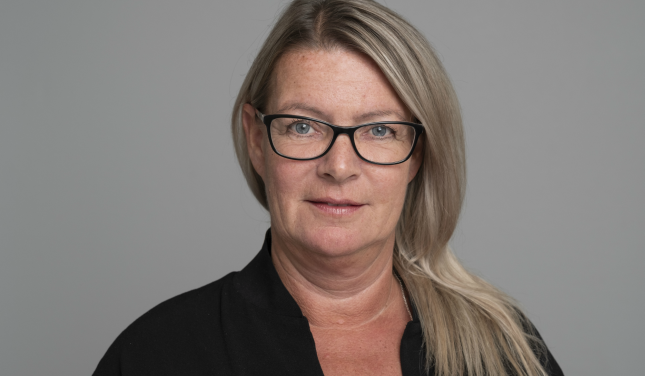 Vallensbæk taler med medarbejderne